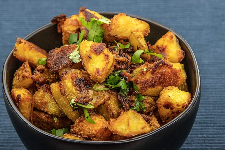 Easy Indian Potato Recipe | Best Bombay Aloo - Clove and Cumin