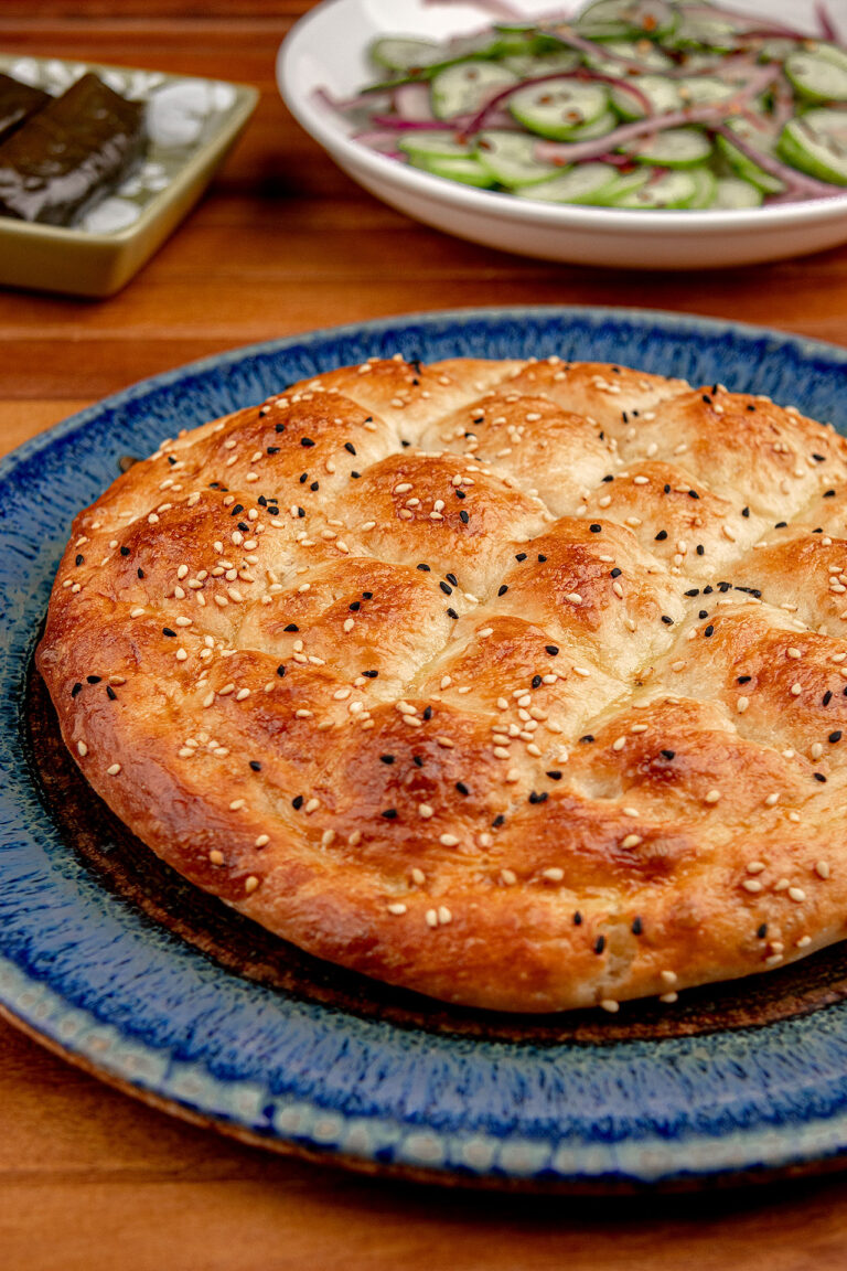 Turkish Pide Bread Recipe | No Knead Ramazan Pidesi - Clove and Cumin